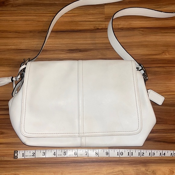 Coach | Bags | Coach Leather Fold Over Flap Shoulder Bag Purse F204 ...